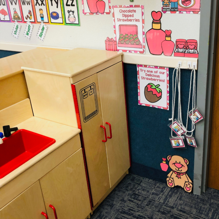 Dramatic Play Center: Valentine Gift Shop - Teach Pre-K